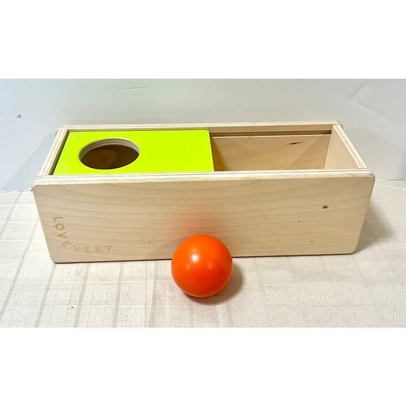 LOVEVERY | Toys | Lovevery Wooden Sliding Top Box Ball The Thinker Kit ...